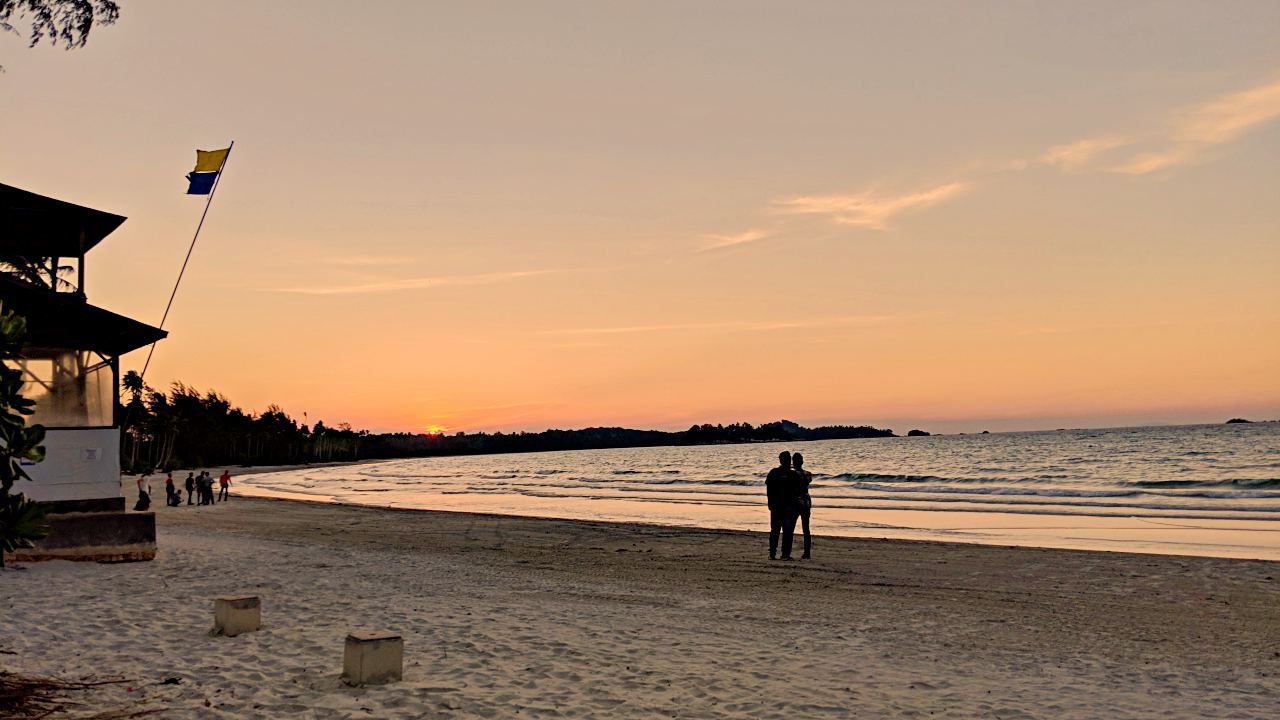 Lagoi Bay Bintan Attraction & Water Sport - IdeTrips