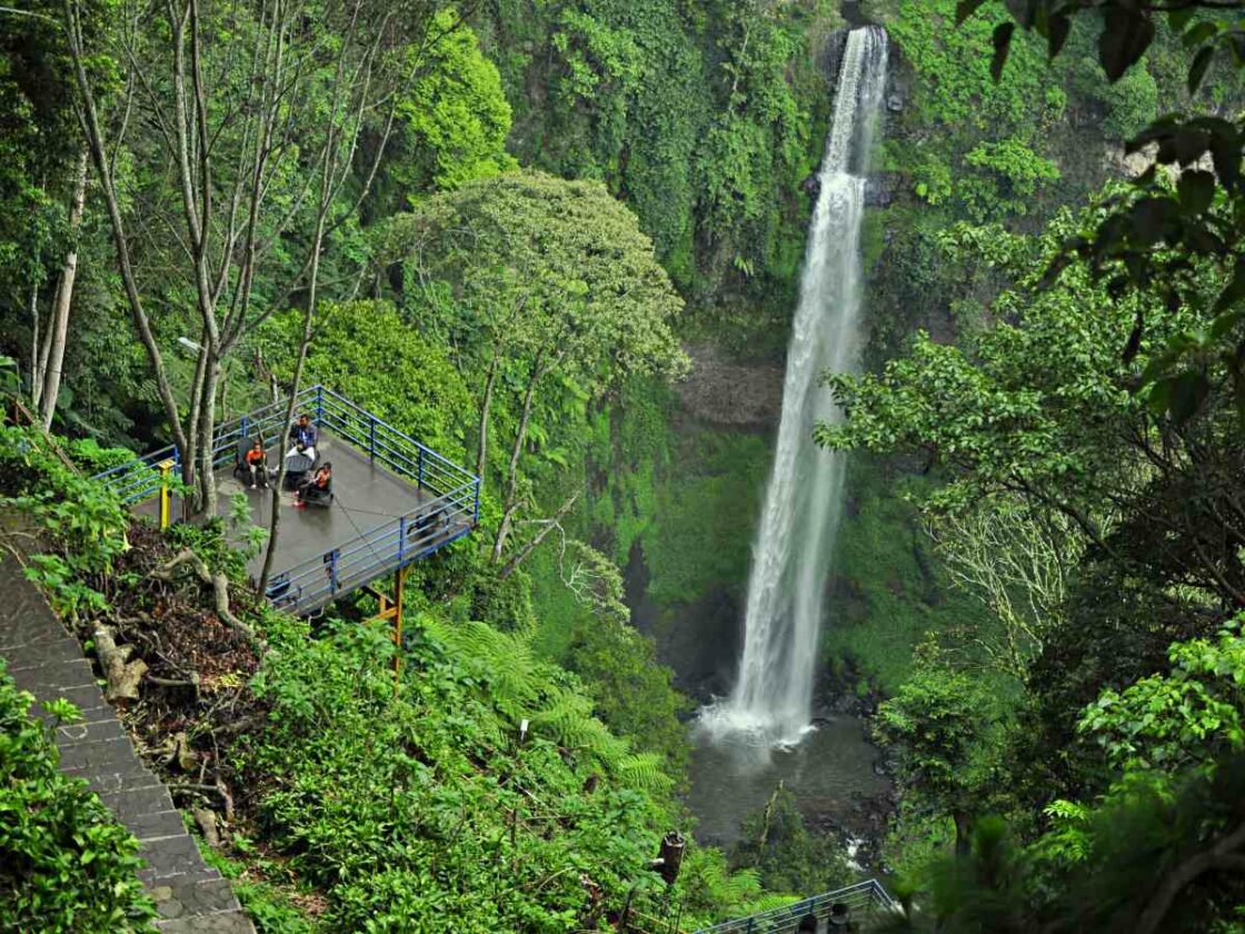 Curug Cimahi Attraction & Entrance Fee