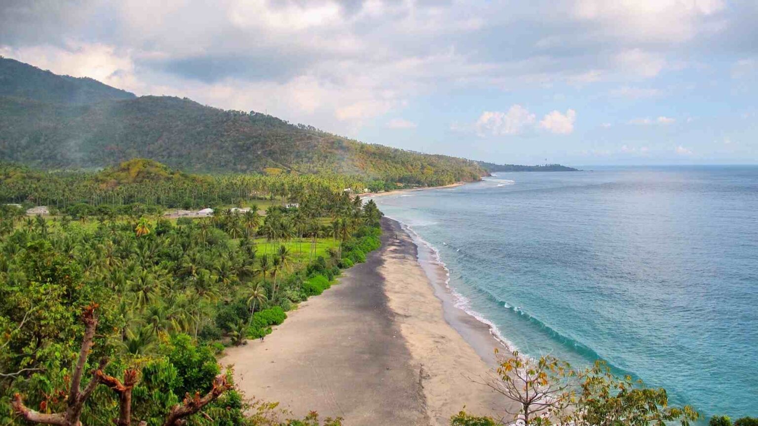 Senggigi Beach Lombok & Top Things To Do